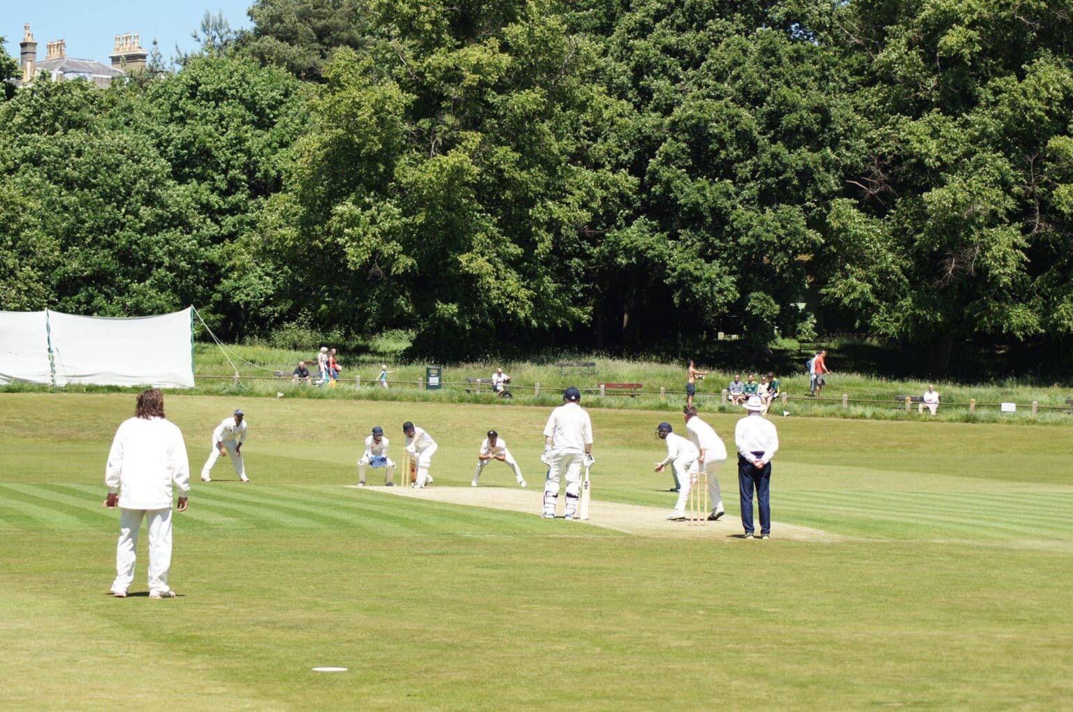 Cricket: Sandwich's strength in depth leaves Tunbridge Wells with heat ...