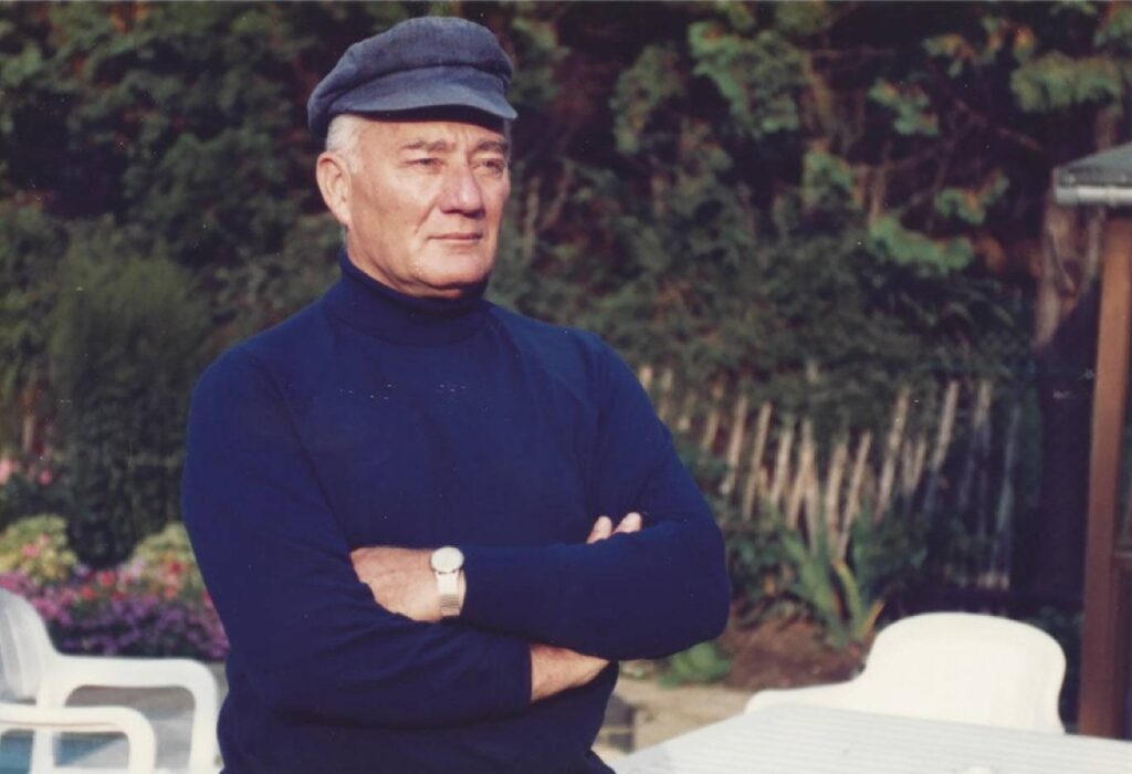 King of Crude Oil "Beer dies aged 92