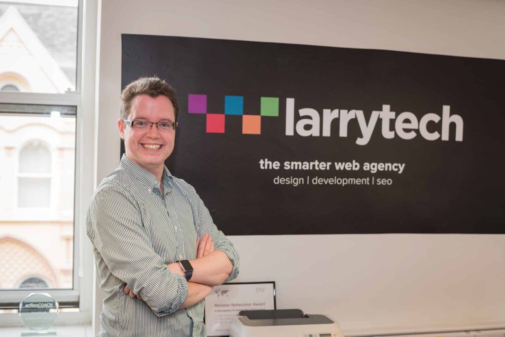 How a 14 year old started his own award-winning internet business