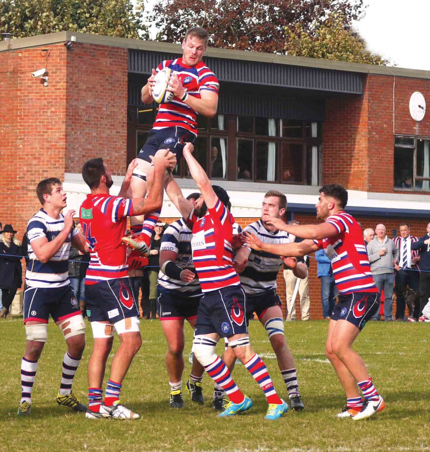 Ambitious Tonbridge Juddians sign up England prospect Nay