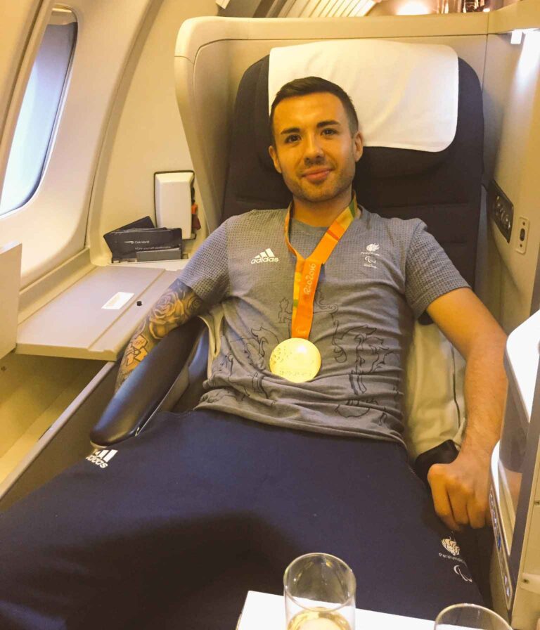 Post your messages for golden Bayley